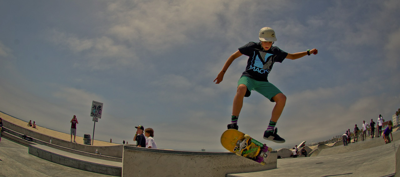 Apprentissage des bases du skateboard | Professeur de skate | Kelclass